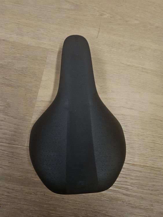 Neuer Synchros Scott Trekking Sattel mit Griff 150mm | Kaufen auf Ricardo