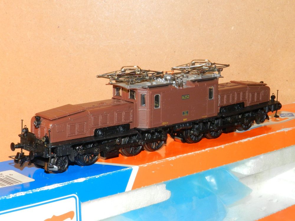 Roco H0 WS Digital Krokodil Ce 6/8 II 14252 (Gebraucht) in Jona für CHF 115 – mit Lieferung auf ...