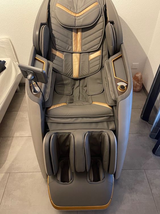 Komoder Massagesessel (Gebraucht) in Thun für CHF 3000 – nur Abholung auf Ricardo kaufen