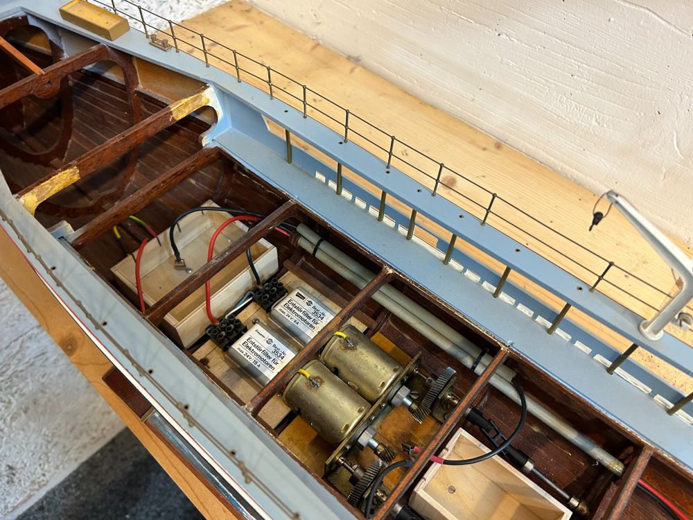 Modellboot Calypso (Gebraucht) in Gebenstorf für CHF 260 – nur Abholung ...