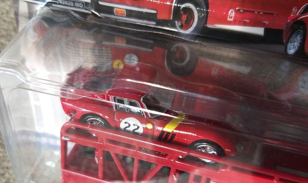 Hot Wheels Team Transport Ferrari 250 GTO & Fiat Bartoletti (Neuf avec ...