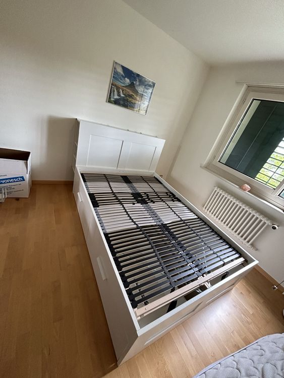 Wunderschne Brimnes Bett Mit Kopfteil Fotos