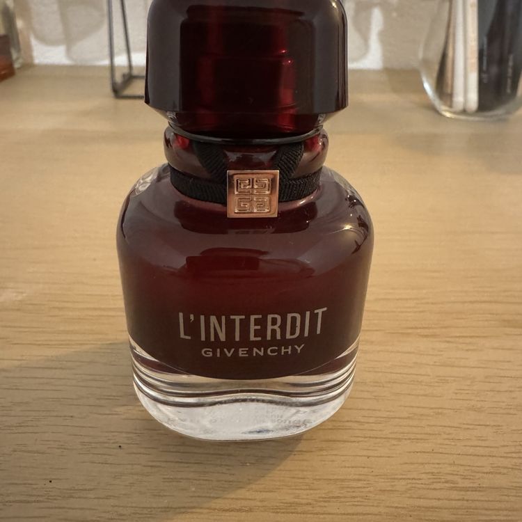 Givenchy L'Interdit Rouge Eau de Parfum, 35ml (Gebraucht) in St.Gallen ...
