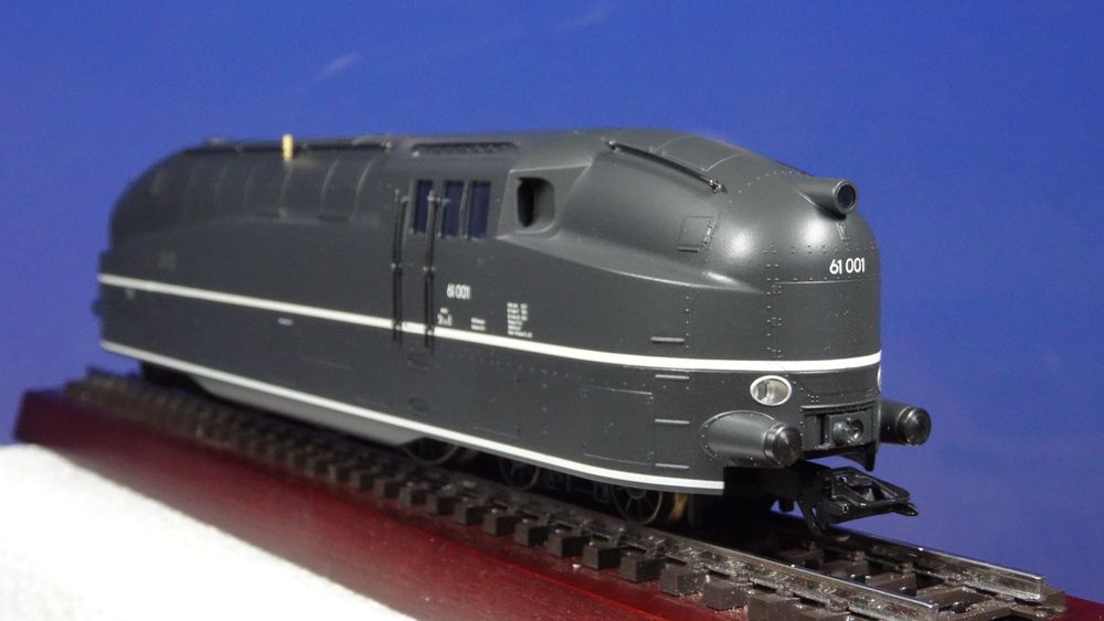 Märklin 39618, BR 61, DR, MFX Sound, Dampflok, BR 61001, (Neu (gemäss ...
