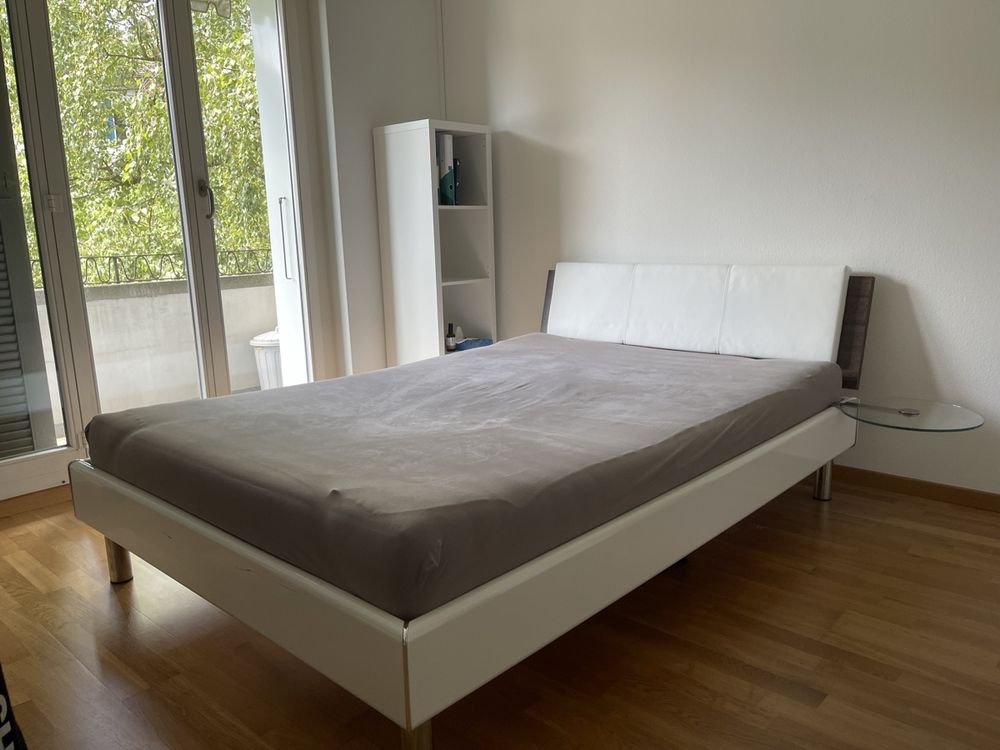 Bett 140x200 komplett inkl. Matratze u. Lattenrost (Gebraucht) in ...