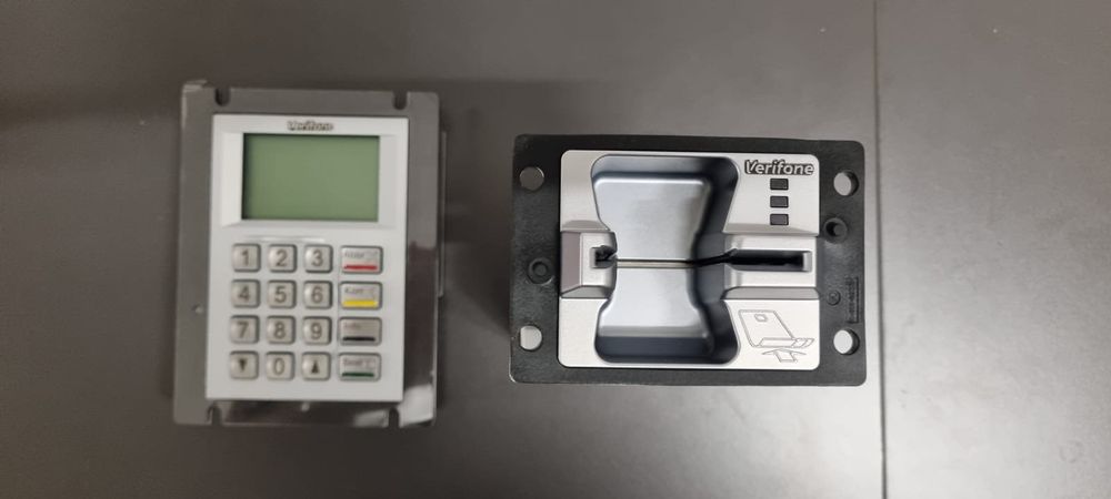 Verifone UX100/UX300 (Neuf (Voir description)) à Vorderthal pour CHF 60 ...