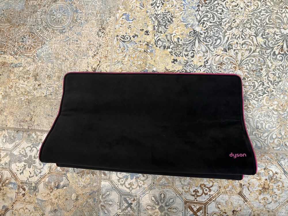 Dyson Airwrap Travel bag | Kaufen auf Ricardo