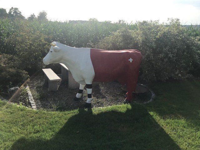 Schweizer Kuhstatue | Kaufen auf Ricardo