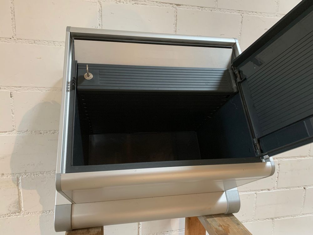 Tiptoper Briefkasten der Firma Ernst Schweizer Hedingen (Gebraucht) in ...