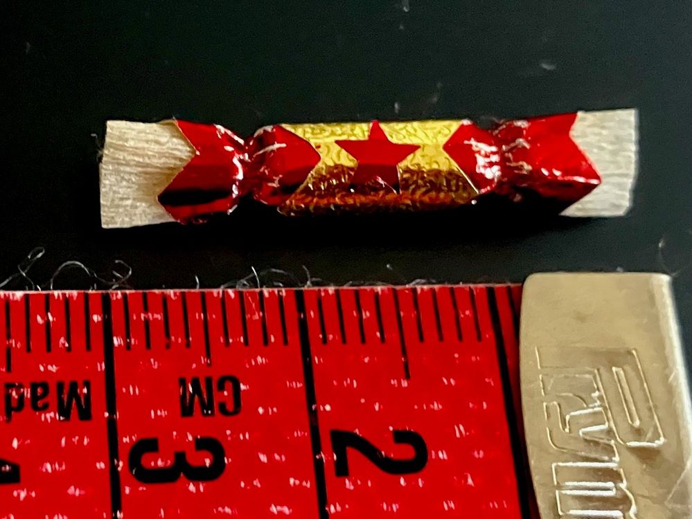 Cracker (Knallbonbon) f/Puppenstuben. Handarb./Engl. NP 4.20 (Neu und ...