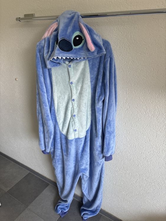 Stitch Overall/ Onesie (Defekt) in Kaisten für CHF 20 – mit Lieferung ...