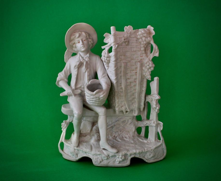 BISKUIT-PORZELLAN, TRAUBENPFLÜCKER, SACHSEN ?, ENDE 19.JAHRH (Gebraucht) in Grandcour für CHF ...