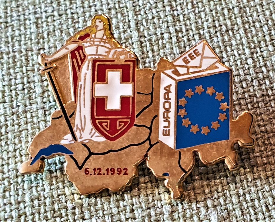 J309 - Pin EEE Schweiz Europa 6.12.1992 | Kaufen auf Ricardo