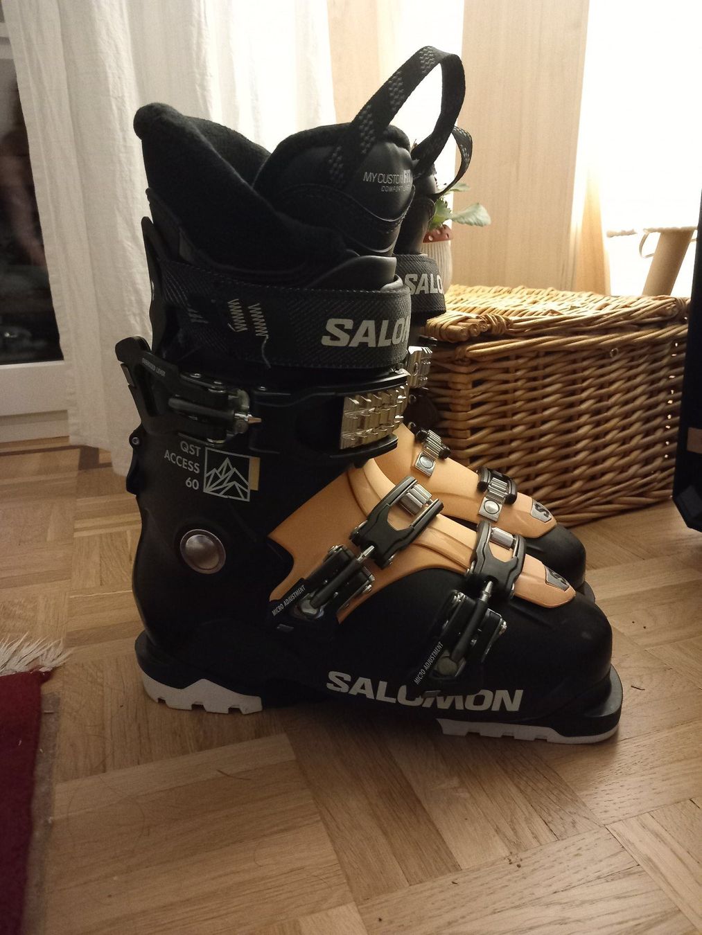 Chaussures ski Salomon QST Access 60, Taille 24/24.5 (Gebraucht) in La ...