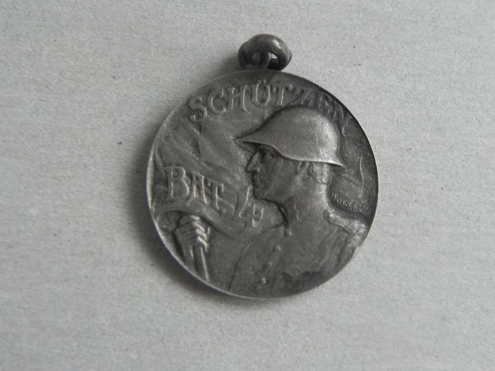 Medaille Schweiz Militär Grenzbesetzung 1914 - 18 Bat. 4 (Gebraucht) in Siebnen für CHF 44 – mit ...