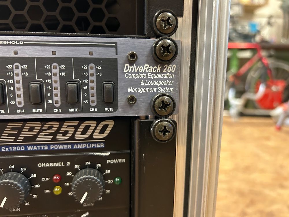 Verstärkerrack Behringer dbx Driverack | Kaufen auf Ricardo