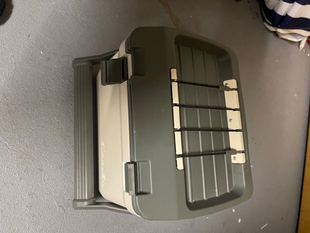 Stanley - Adventure Cooler Kühlbox 6.6 Liter White | Kaufen auf Ricardo