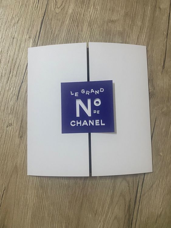 Rare 3D Postcard from Chanel Event | Kaufen auf Ricardo