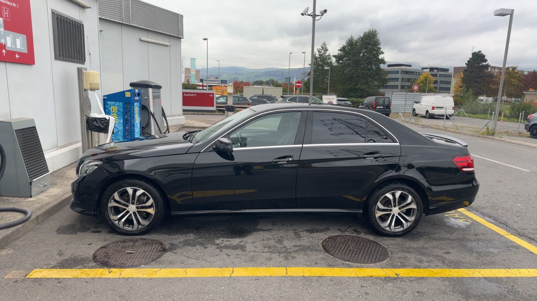 Mercedes Benz E 250 diesel 4Matic Elégance Top Zustand! (Gebraucht) in ...