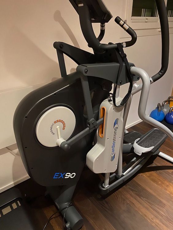 Crosstrainer Cardiostrong EX90 | Kaufen auf Ricardo