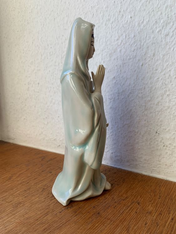 Asiatische Statue aus Porzellan Kwan Yin Guanyin Vintage (Gebraucht) in ...