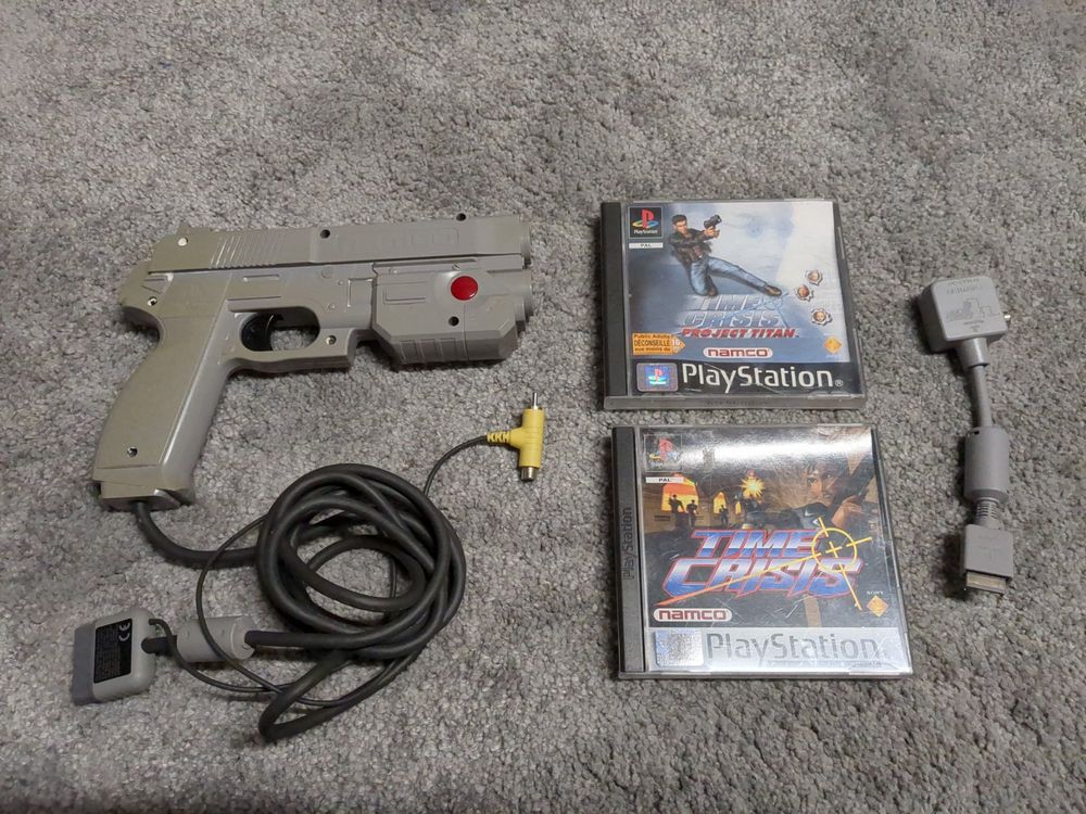 PS1 Namco Time Crisis 1 + 2 Project Titan + Guncon + Adapter (Gebraucht ...