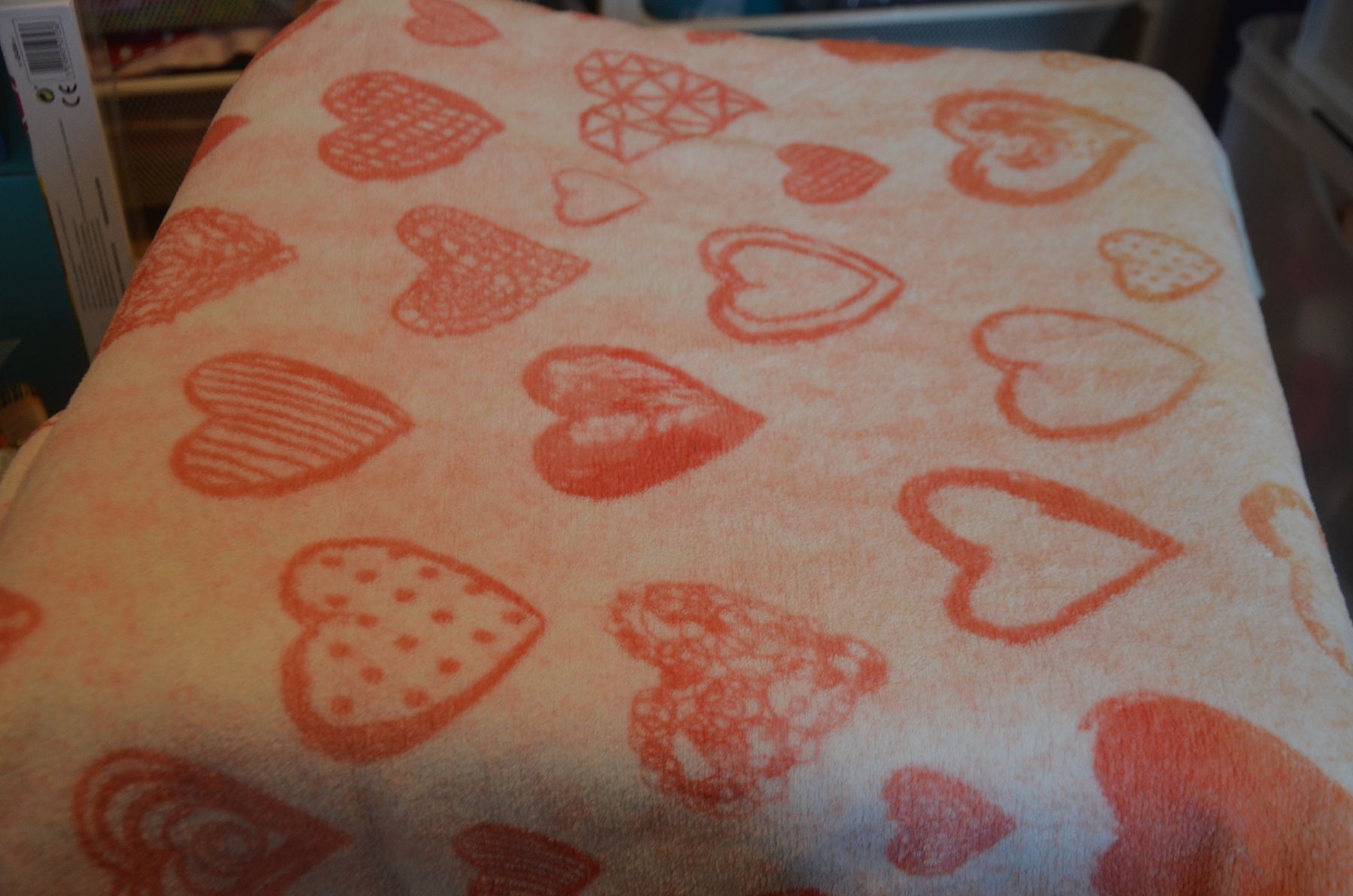 SERVIETTE DE BAIN PLUSCH (Gebraucht) in Chiasso für CHF 6 – mit ...