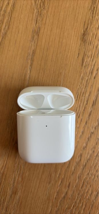 Boîte Airpods | Kaufen auf Ricardo