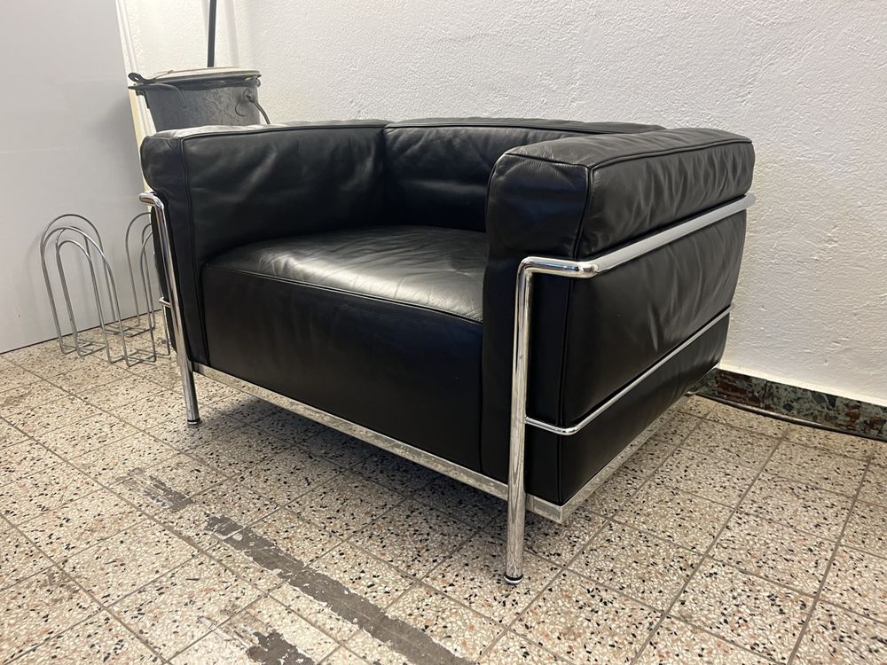 Cassina Le Corbusier LC 3 Leder Sessel Schwarz (Gebraucht) in Zürich für CHF 2599 – nur Abholung ...