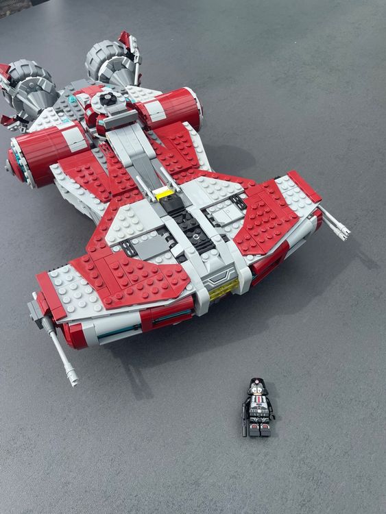 Star Wars Jedi Defender-class Cruiser 2013 | Kaufen auf Ricardo