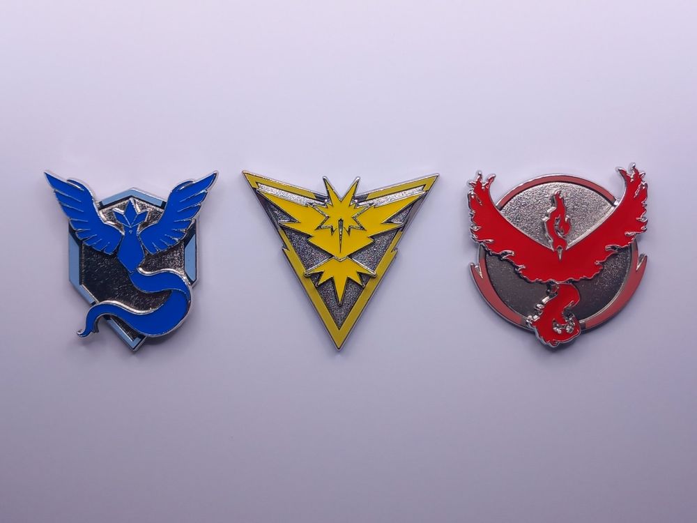 Pokémon Pin Set der legendären Vögel - NEUWERTIG (Neu (gemäss ...