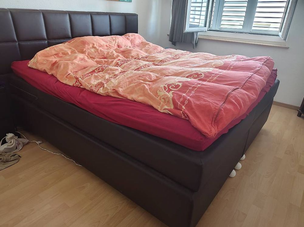 Lit boxspring 180x200 (Gebraucht) in Neuchâtel für CHF 500 – nur ...