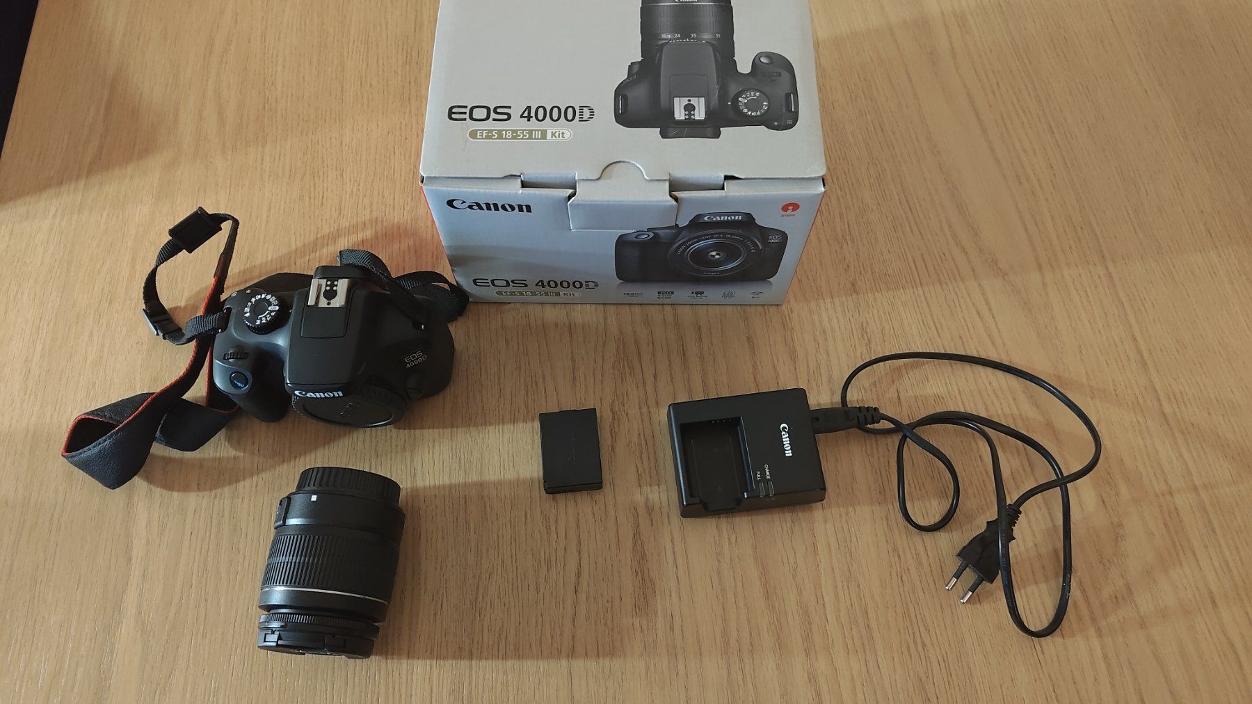 Appareil photo réflexe CANON EOS 4000D + objectif 18-55mm (D'occasion ...