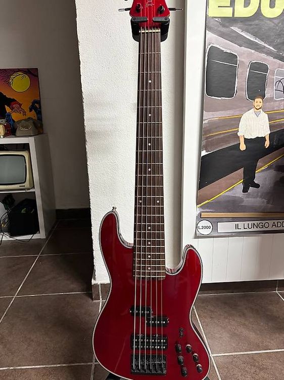 Basso elettrico e-bass 6 corde esemplare unico (Usato) a Vacallo per ...