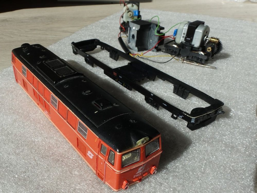 KLEIN Modellbahn Diesellok 2143 ÖBB / Spurweite H0_Analog DC (Gebraucht ...