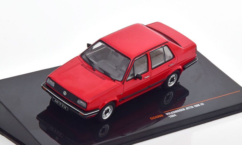 VW Jetta II Phase I 1984-1987 rot / schwarz 1:43 von IXO (Neu und ...