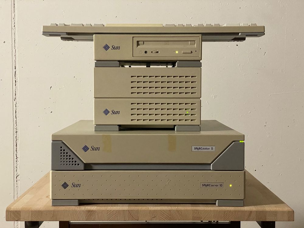 SPARCstation 5 / SPARCserver 10 + CD drive + HDD (Gebraucht) in Luzern ...