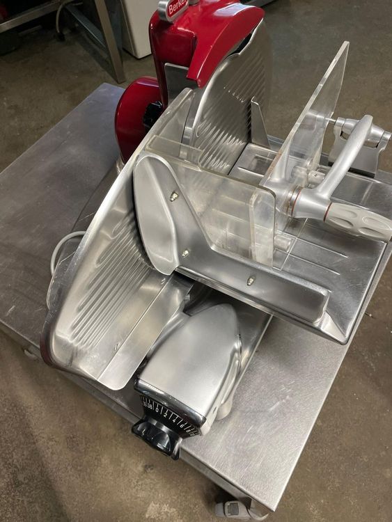 Berkel 834S Aufschnittmaschine (Gebraucht) in Rupperswil für CHF 2100 ...