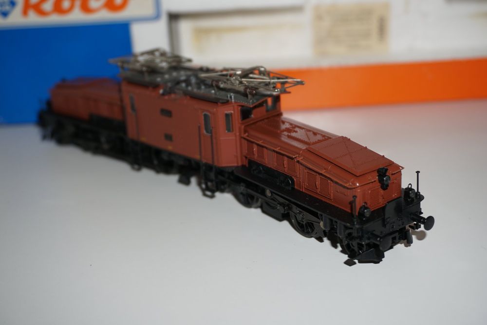 Roco 43539 - SBB Ce 6/8 II Krokodil braun defekt H0/DC (Defekt) in Matten b. Interl für CHF 66 ...