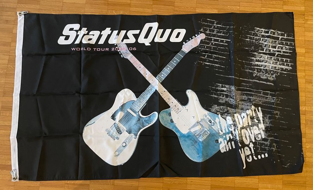 Status Quo Flag (Gebraucht) in LAUSANNE für CHF 9.9 – mit Lieferung auf ...