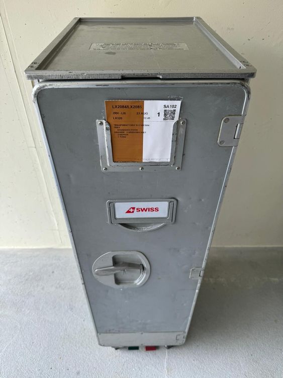 Airline Trolley SWISS (Gebraucht) in Ostermundigen für CHF 349 – mit ...