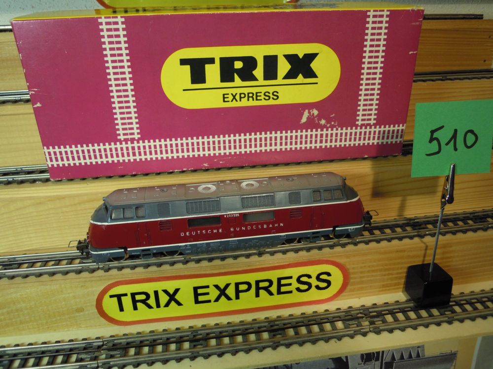TRIX EXPRESS Diesellok V 200 TE 2260 in gutem Zustand im OvP (Gebraucht ...