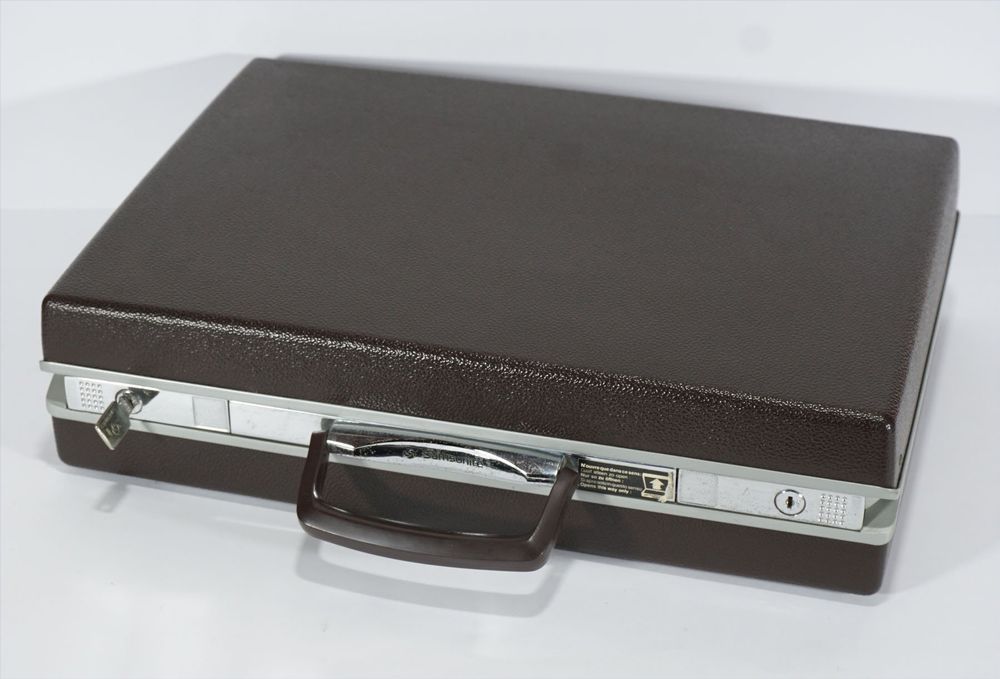 Vintage Samsonite Aktenkoffer (Gebraucht) in Meggen für CHF 65 – mit ...