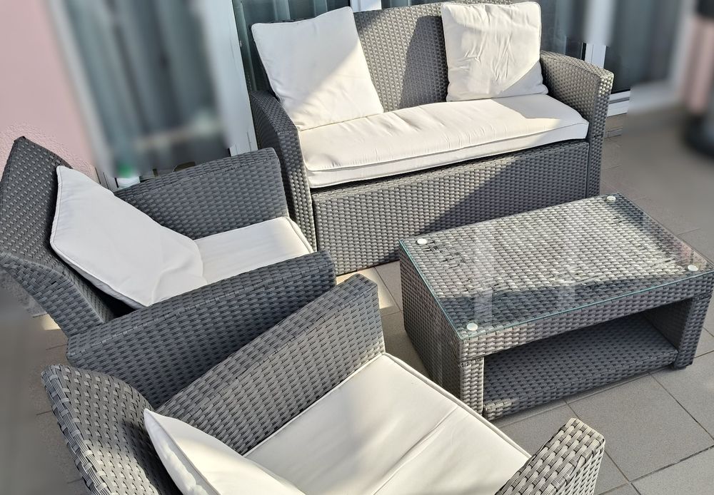 Luxus Rattan Gartenmobel Zu Verschenken Fotos