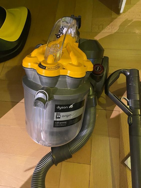 Aspirateur Dyson DC 29 | Kaufen auf Ricardo
