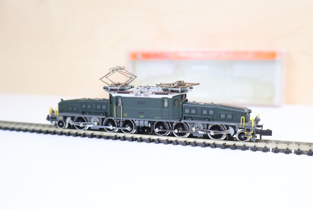 ARNOLD SBB Krokodil E-Lok Ce 6/8 - 2465 - NP: 255.- (Gebraucht) in Winterthur für CHF 89 – mit ...