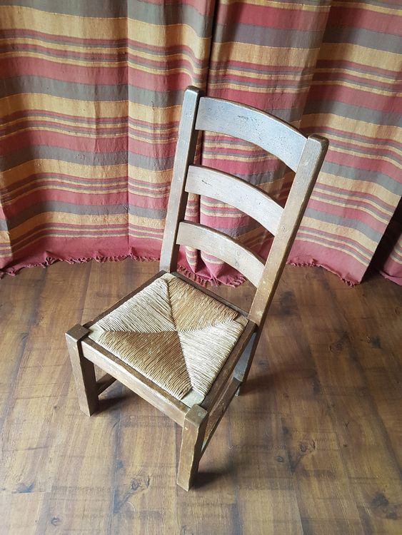 Chaise rustique en bois avec assise en paille | Kaufen auf Ricardo