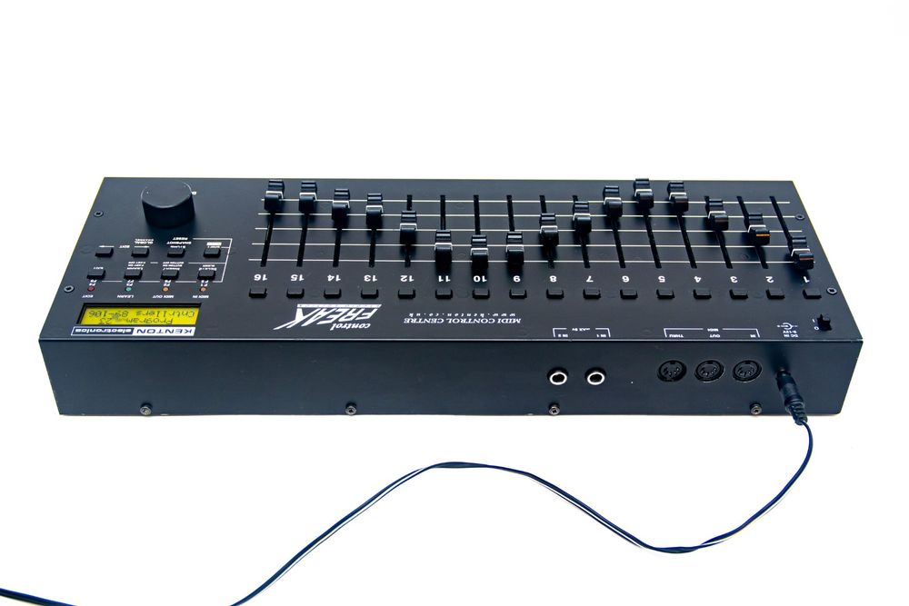 Kenton Control Freak Studio MidiController, 16 Fader (Gebraucht) in ...