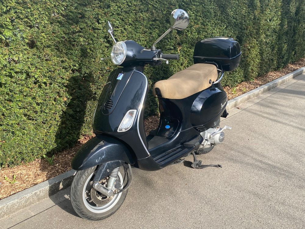 Vespa LX 125 - schwarz | Kaufen auf Ricardo