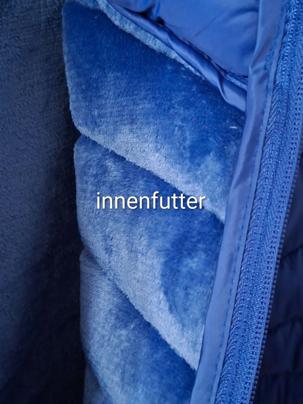 Schöne gefütterte Winterjacke mit abnehmbarer Kapuze gr M (Neu (gemäss ...